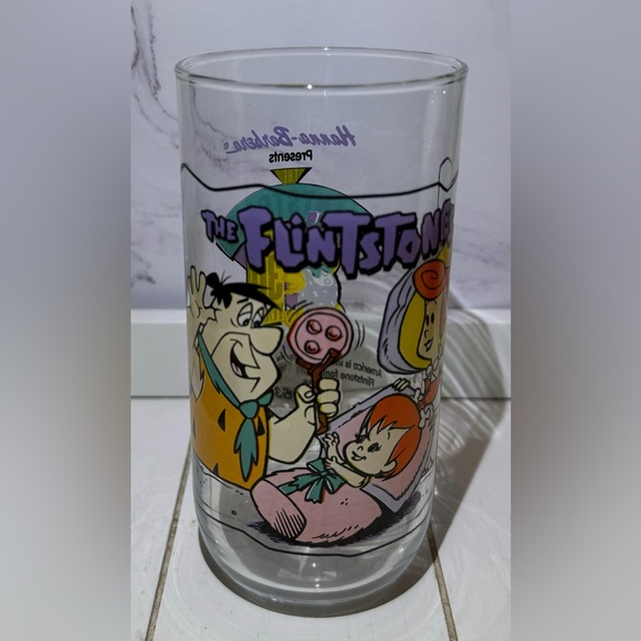 Hardee’s | Dining | Hardees Vintage Glass 991 Hanna Barbera The ...
